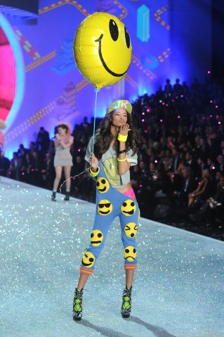 Victoria’s Secret Fashion Show: Black Models Then and Now | HelloBeautiful