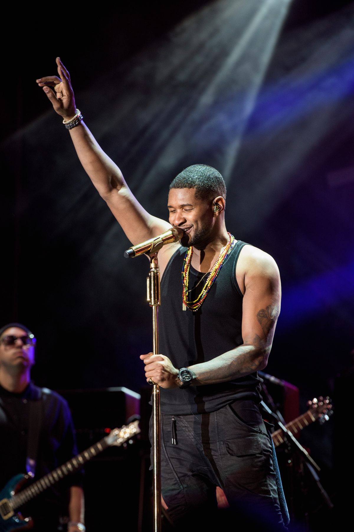 15 Fine Pics Of Usher On His Birthday