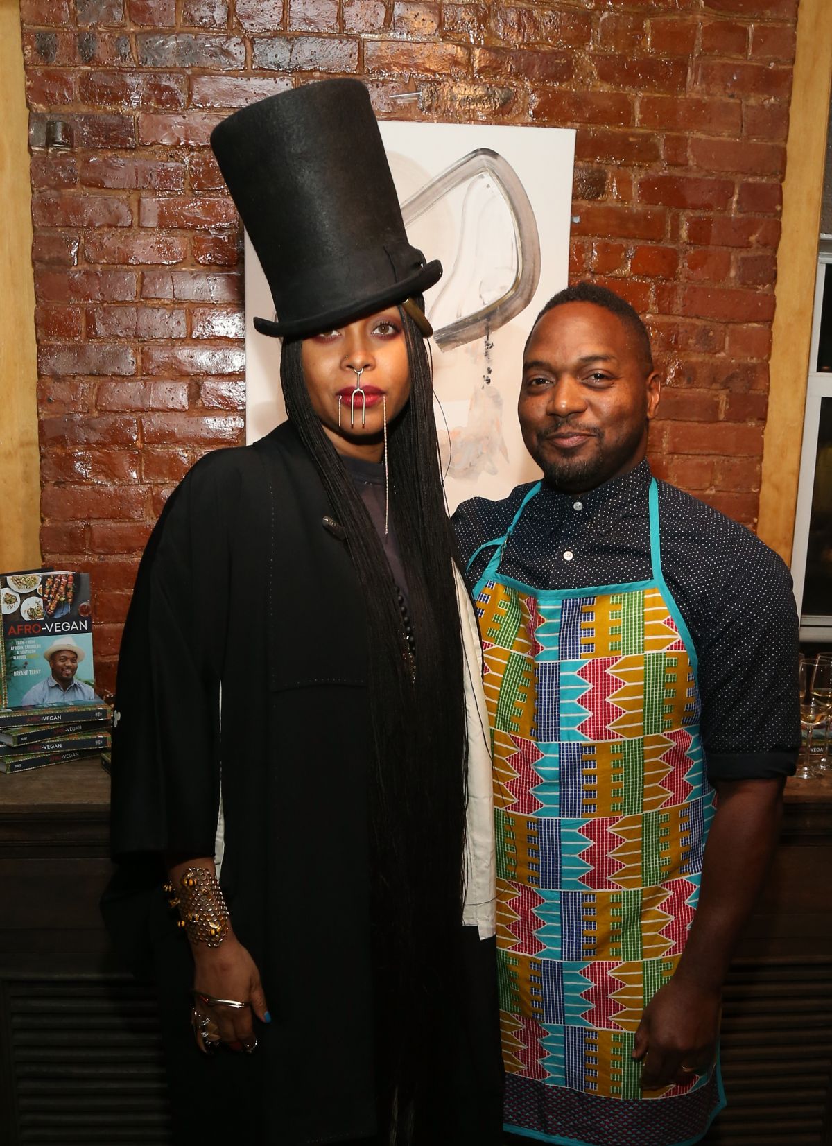 Erykah Badu Hosts Soul Train Soul Food Vegan Dinner Party