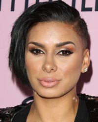 Laura Govan Gloria No Relationship