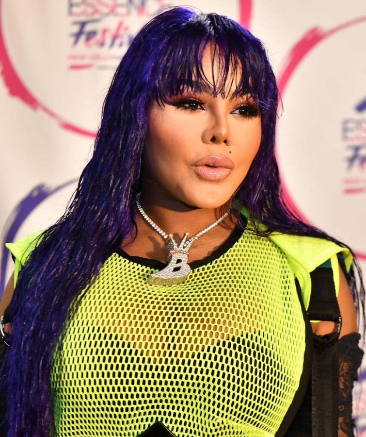 Lil' Kim Reminds Us She's A Fashion Icon With This Chanel Hair Shoot