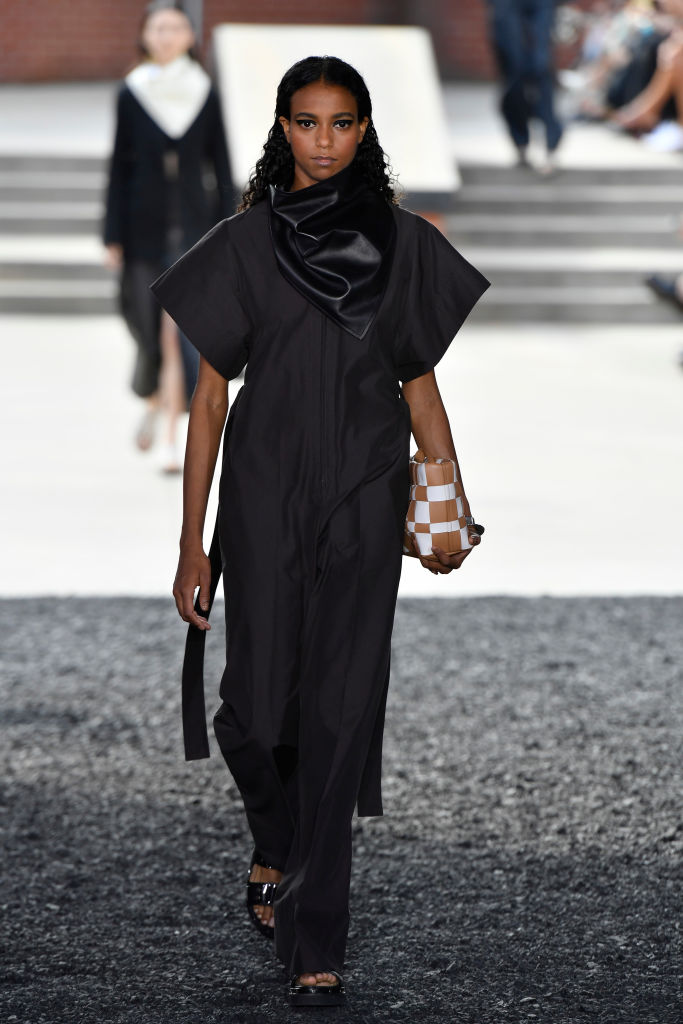 #NYFWNOIR: 25 Runway Looks We Love On Black Models From NYFW 2019 ...