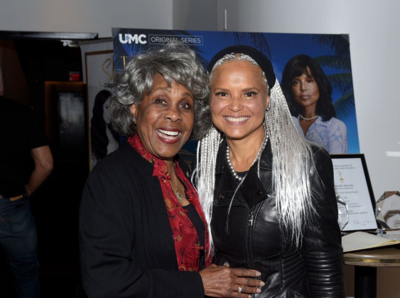 Let’s Talk About Victoria Rowell Owning Her Gray Hair…And Owning It ...