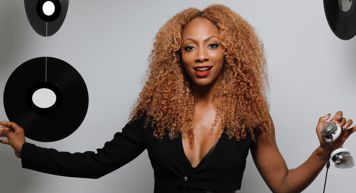 Stylish Black Women DJs | HelloBeautiful