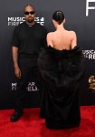 Bianca's Grammy Outfit + More Viral Moments
