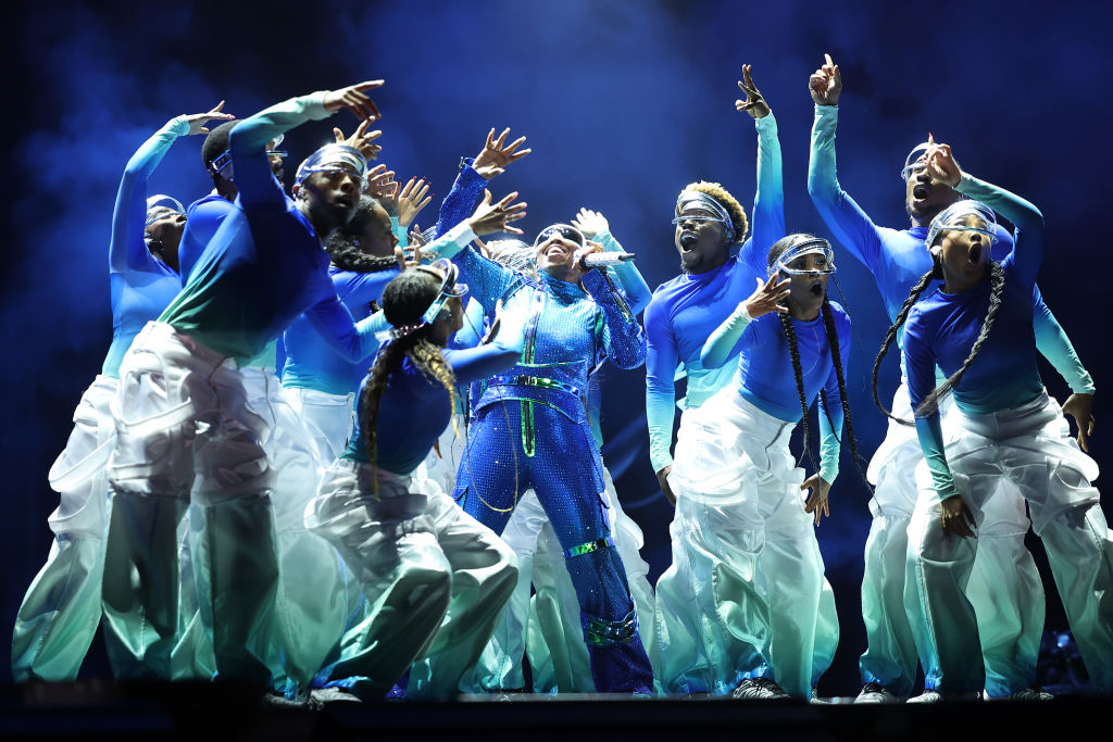 Missy Elliott's Transformer Coachella Costume Was Supa Dupa Fly