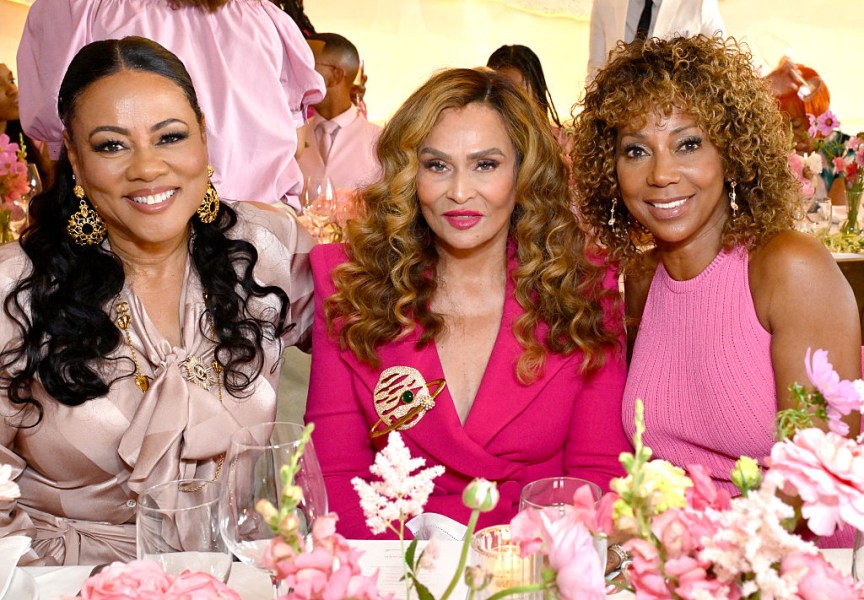 Tina Knowles Hosts Pink Mother’s Day Lunch With Kurt Geiger